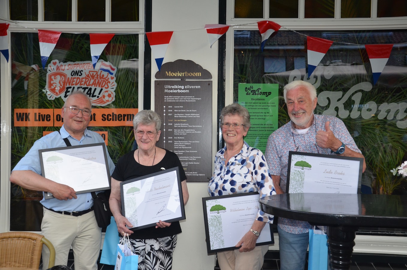 Zilveren Moeierboom Etten-Leur voor Bets Nuchelmans, George Dijkstra ...