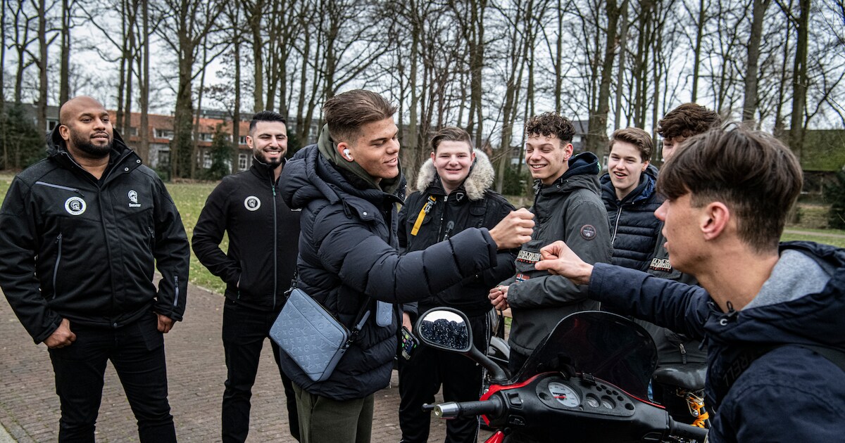 Straatcoaches blijven zeker tot 2026 in Druten en Wijchen: ‘We spreken ...