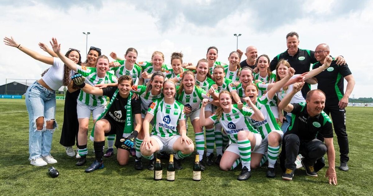 Vrouwen van Spero uit Elst vieren titel en zussen uit Doornenburg samen ...