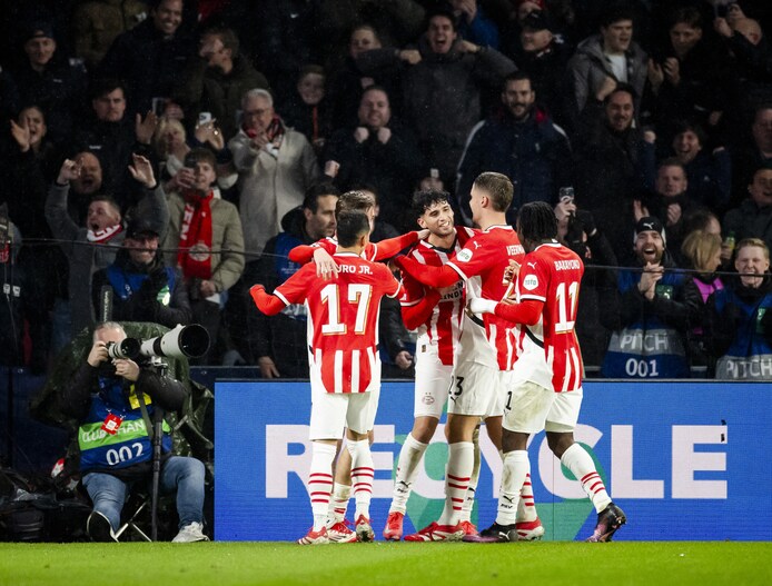 PSV wint van B-ploeg Liverpool en kan zich opmaken voor tussenronde in ...
