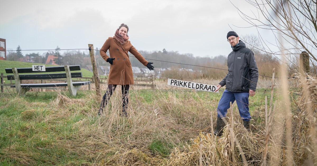 Gedicht van honderd woorden langs de dijk in Wageningen | Regio | De ...