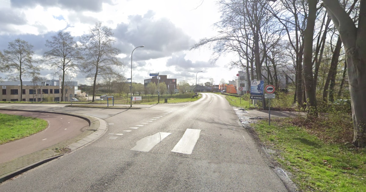 Lochemse kruising maand dicht om weg opnieuw in te richten | Lochem | De Gelderlander.nl
