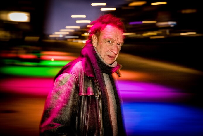 Alex Roeka speelt in Haps en vindt het niet erg als er iets vals klinkt ...