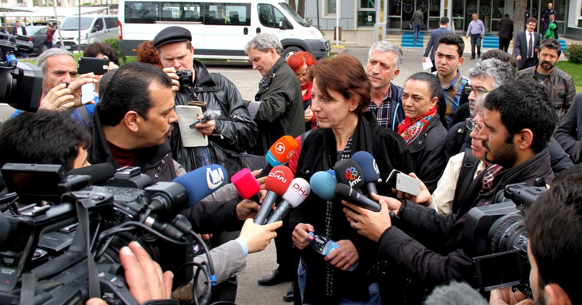 Nederlandse journalist meegenomen door politie in Noord-Irak ...