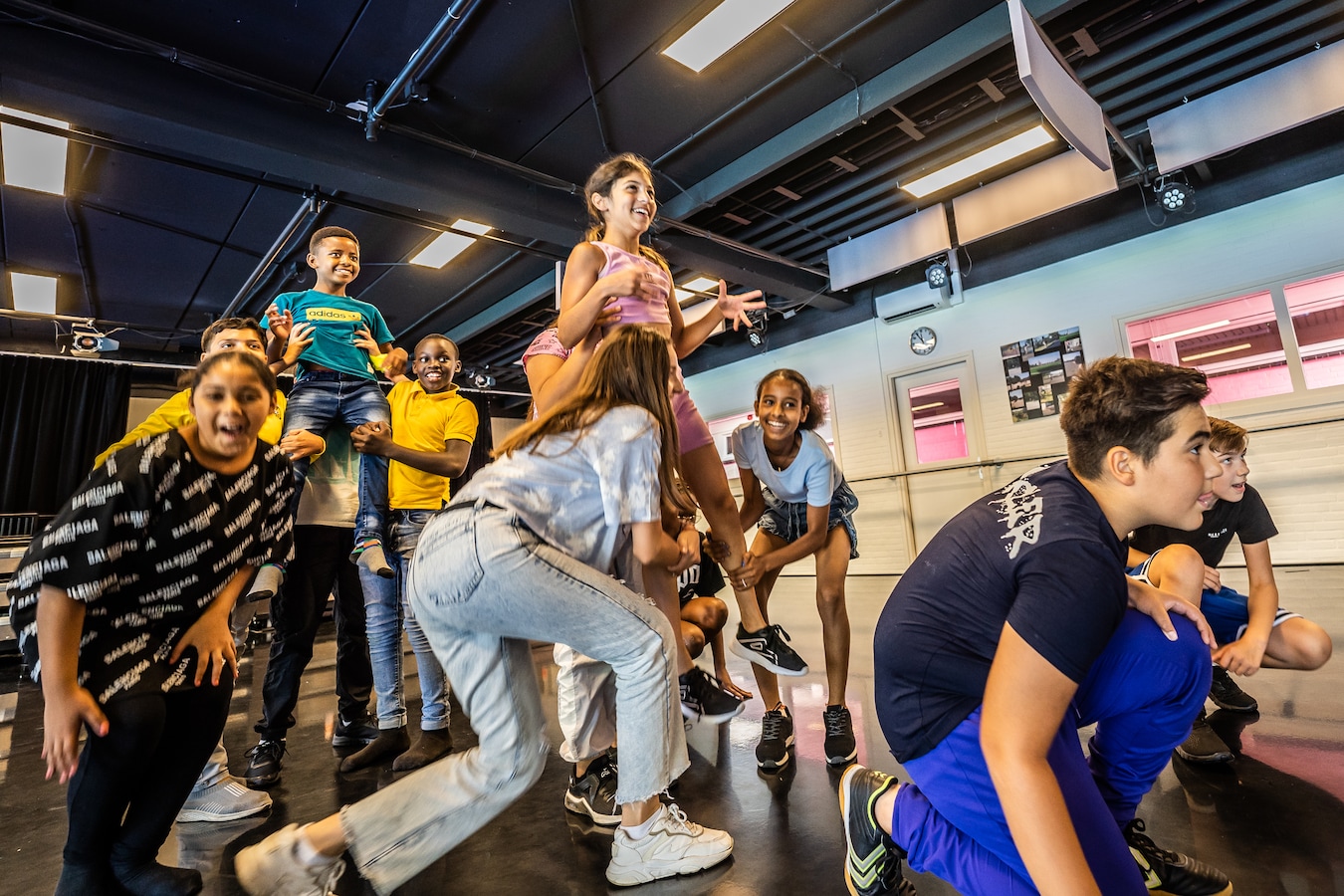 Naar school gaan in de zomervakantie: ‘Het is een vakantie waar je iets ...