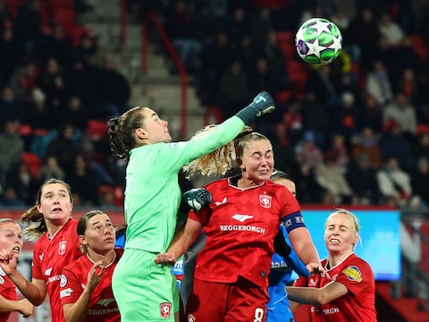 LIVE Champions League | FC Twente Vrouwen staat in tweede helft tegen ...
