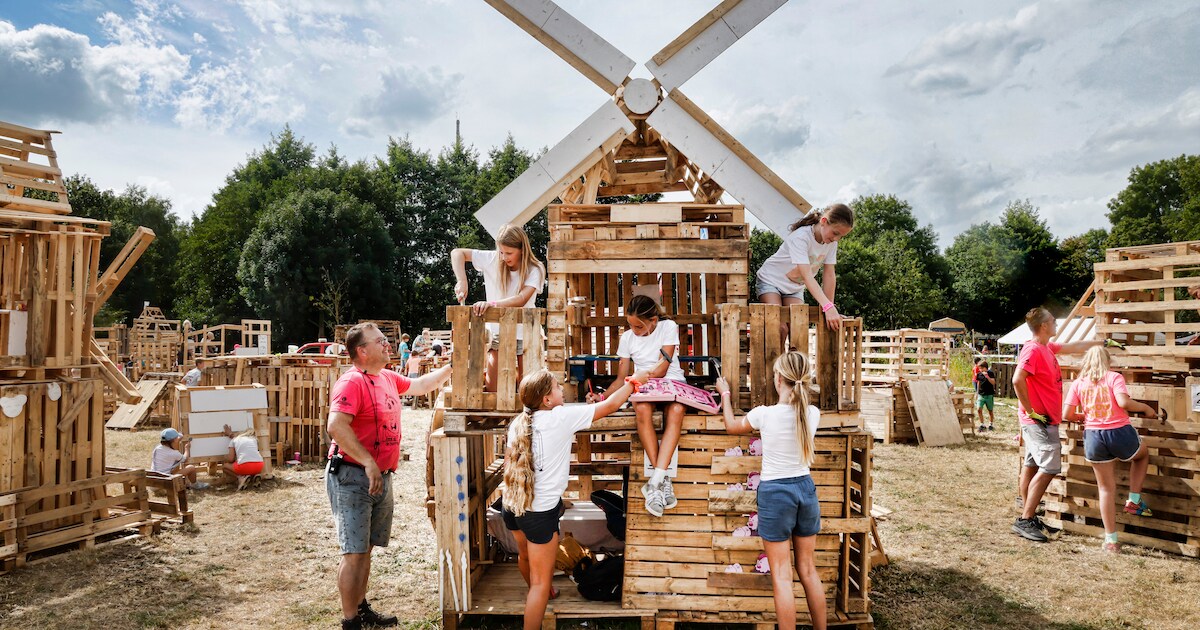 400 kinderen bouwen timmerdorp in Maarssen-Dorp, en daar zijn heel wat ...