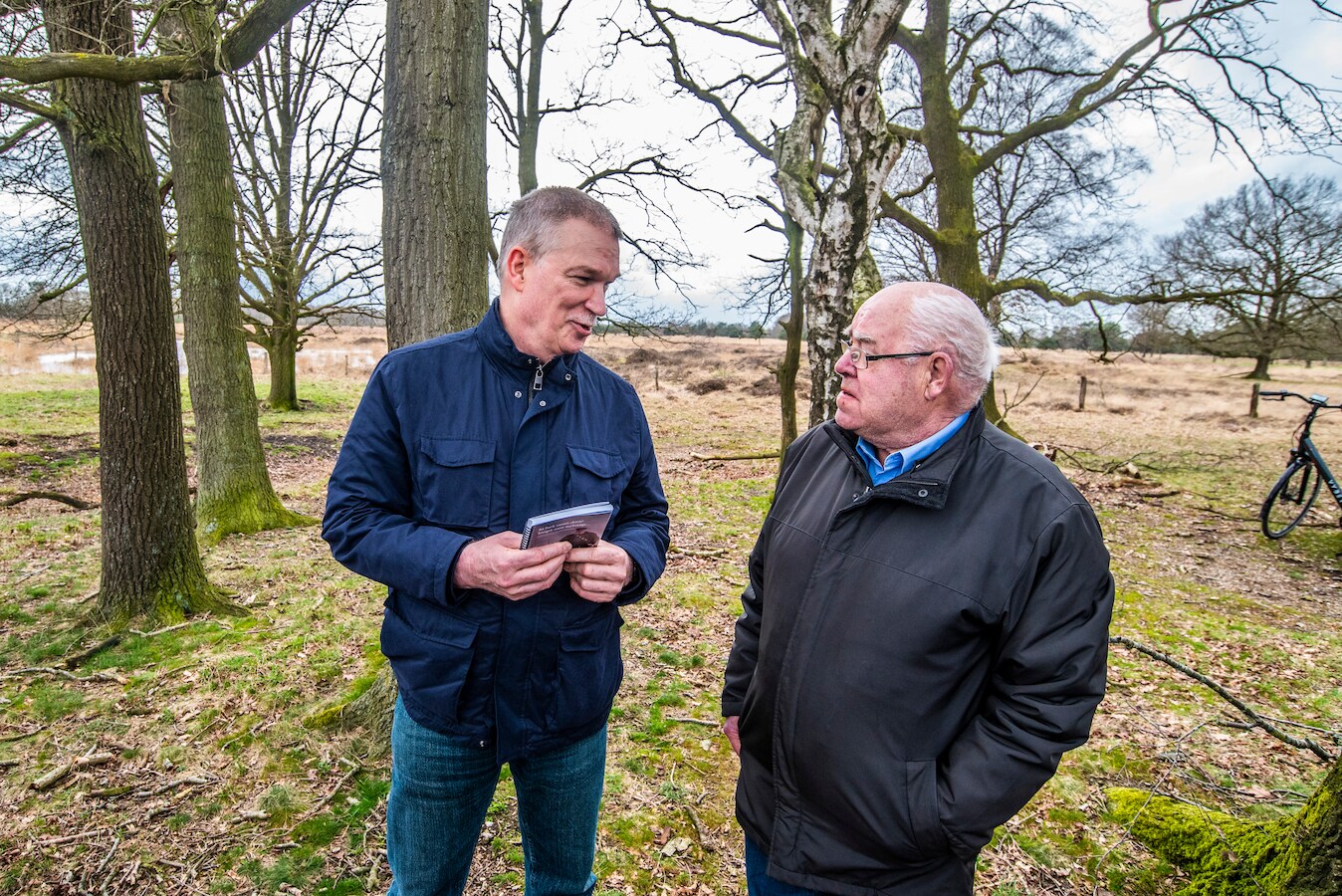 Natuur, schapen, smokkelaars en de crash met een F16; verhalen over het ...