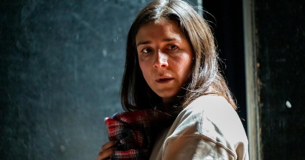 Theatermonoloog ‘Blue Hour’: over vrouw zijn en moederschap in een ...
