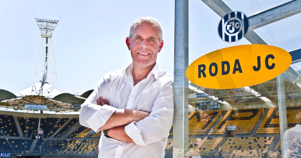 ‘Ik ben er van overtuigd dat er een oplossing komt’ | Voetbal | De ...