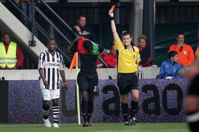 De malle minuut van Joël Tshibamba | NEC | gelderlander.nl