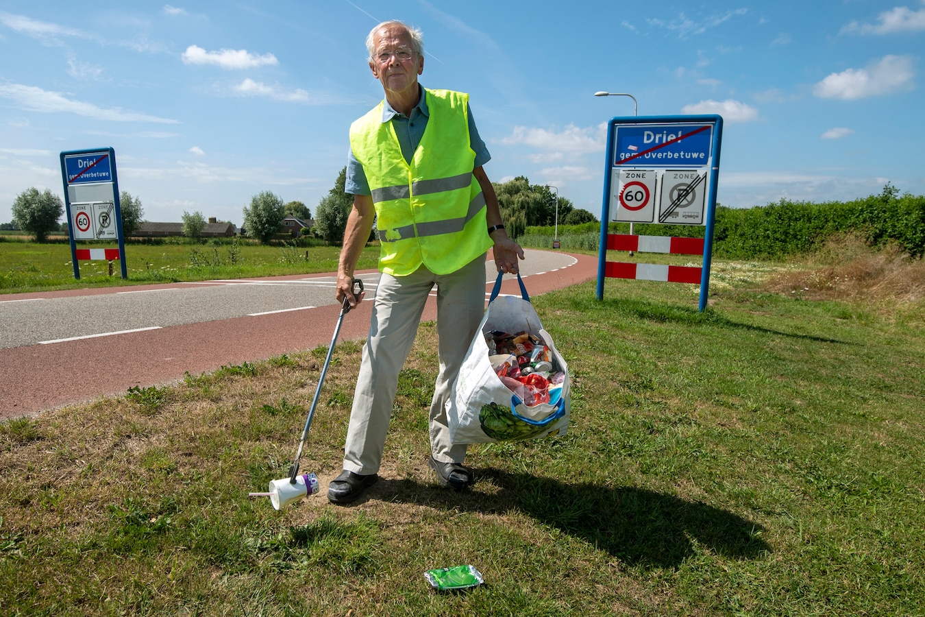 Afvalraper pleit voor wedstrijd 'schoonste dorp in Overbetuwe' | Foto ...