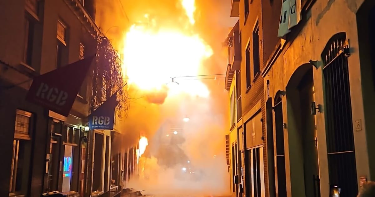 Brand Arnhem mogelijk aangesto­ken: er zou iets in prullenbak zijn ...