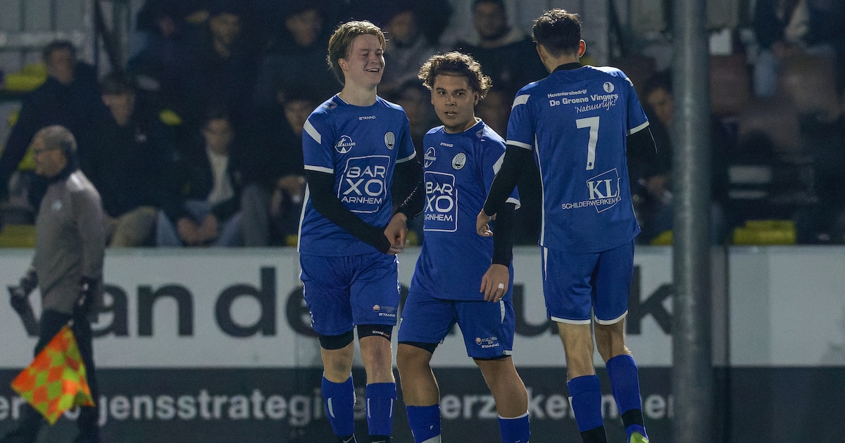 Joy (23) vindt bij Eldenia zijn voetbalgeluk terug, maar tegen vorige ...