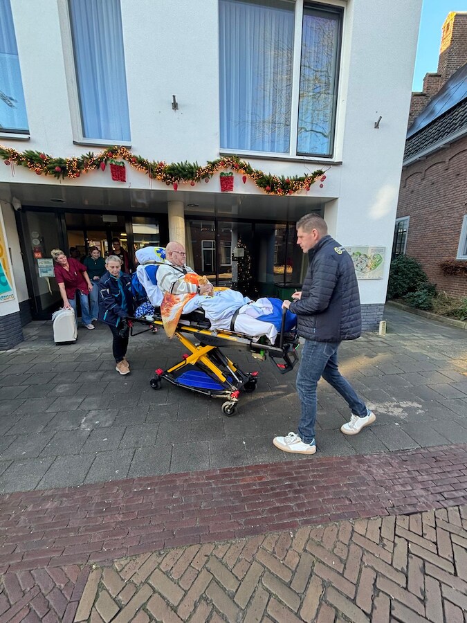 Hennie en Gerda werden van elkaar gescheiden, maar kunnen eindelijk ...