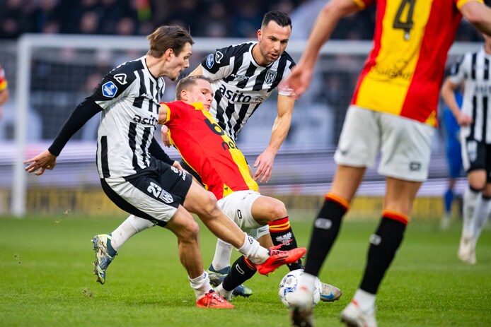 Go Ahead Eagles weet na moeizame wedstrijd tegen Heracles weer wat ...