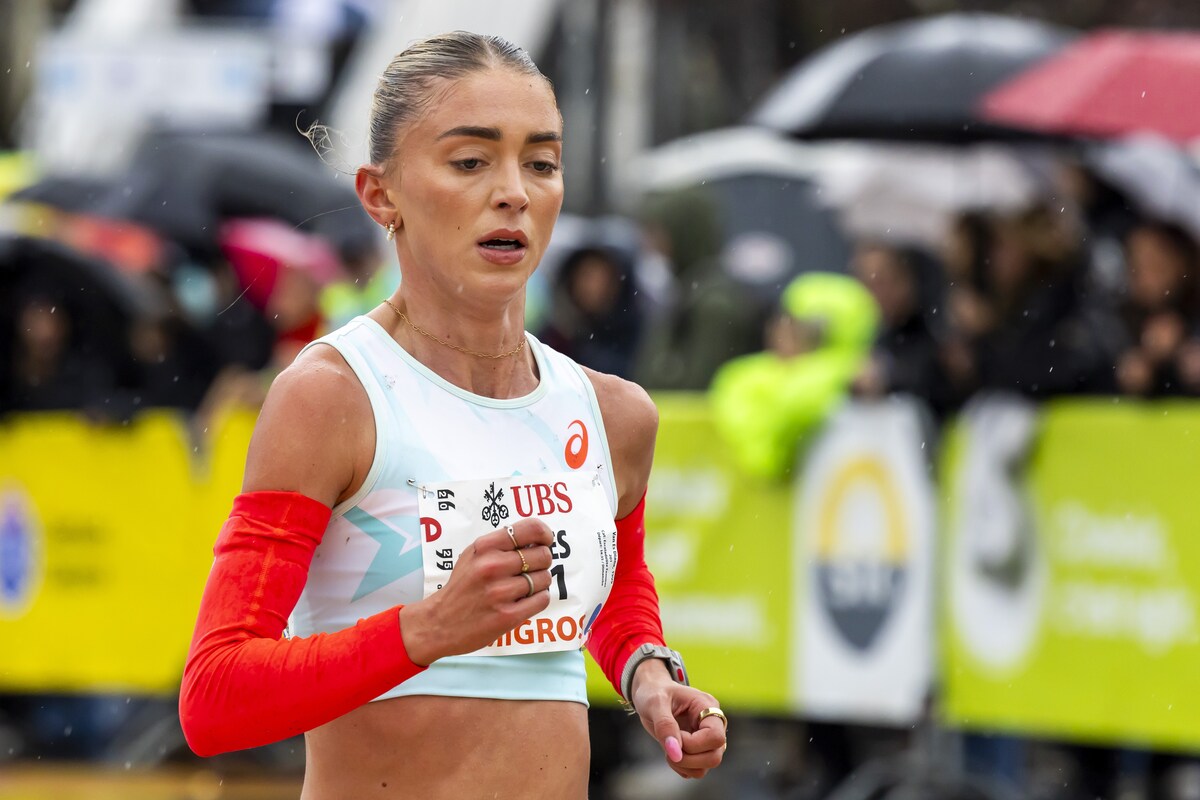 Diane van Es kan leven met klassering op EK cross: ‘Vijftiende is best ...