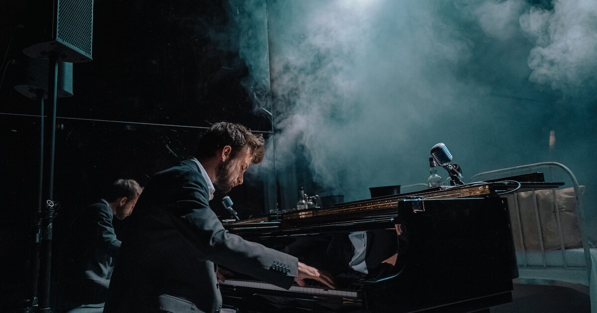 Pianist Jetse uit Zevenaar speelde samen met Sven Ratzke in Top 2000 à ...