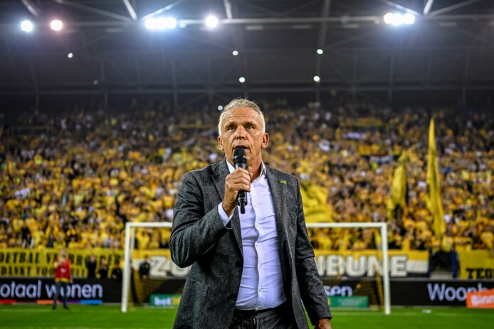 Vitesse moet terug naar de basis: ‘Aan die Engelse termen heb ik me ...