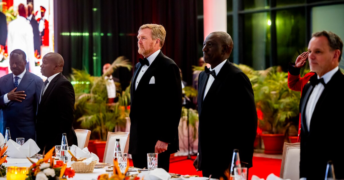 President Kenia passeert koning tijdens staatsbanket: ‘Zo hoort het niet’ | Buitenland ...