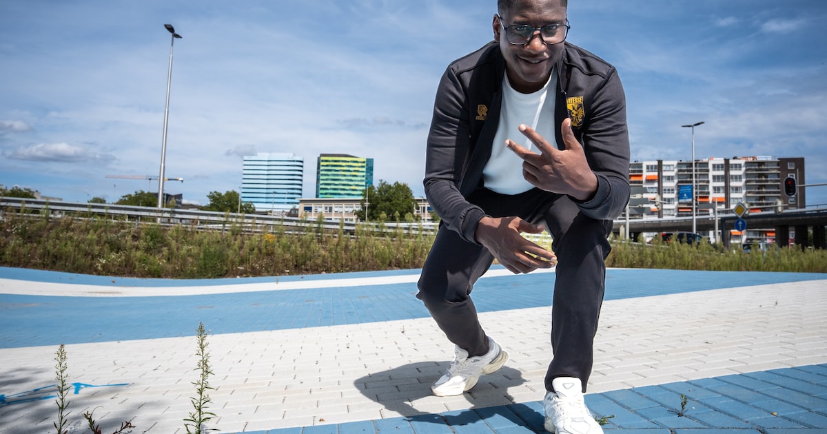 Deze rapper wil Arnhem op de kaart zetten in de hiphopwereld | Arnhem ...