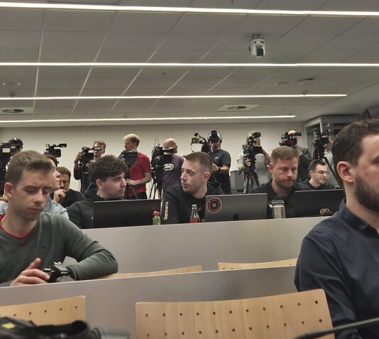 Erik ten Hag treurt mee met zijn oude liefde FC Twente; Ajax was dit ...