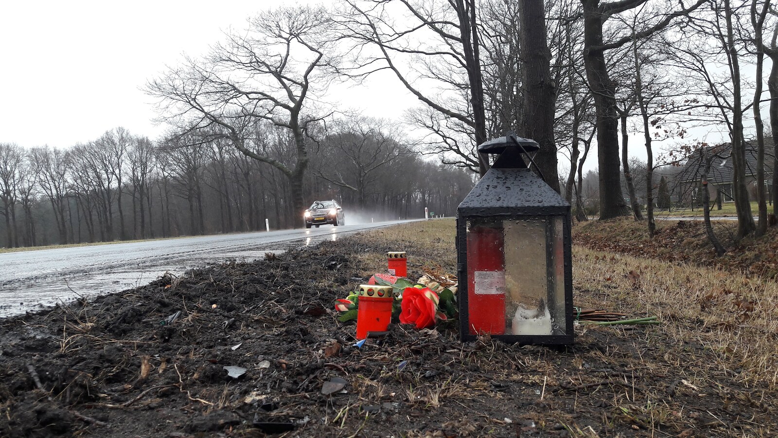 Nabestaanden: dodelijk ongeluk Ruurlo door nalatigheid strooien | Foto ...