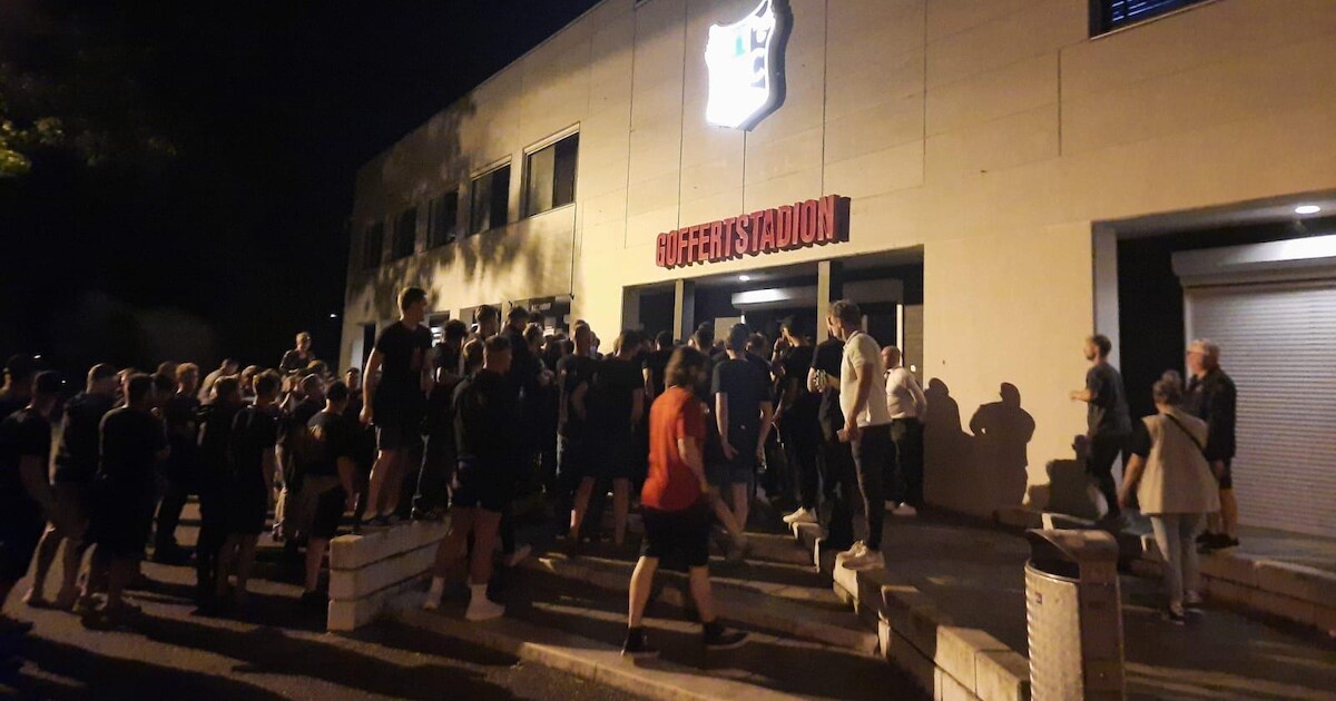 Boze NEC-fans wachten spelersbus op na nederlaag tegen Heracles | Sport ...