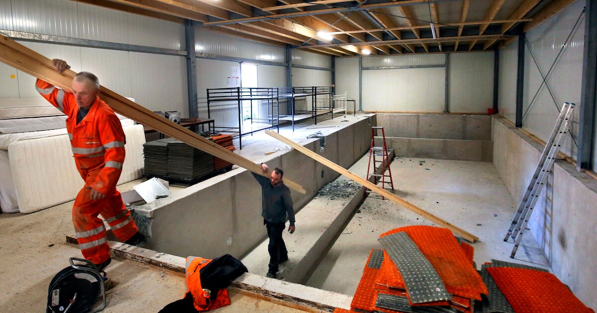 Loods voor opvang Oekraïeners moet tegen de vlakte: ‘Dan denk je iets ...