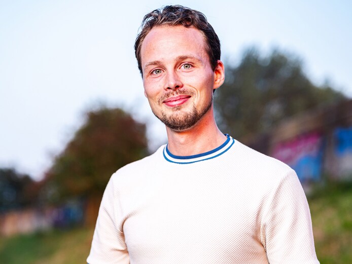 Wie in een sekte zit, kan nu chatten met hulpverlener: ‘Zou voor mij een uitkomst zijn geweest ...