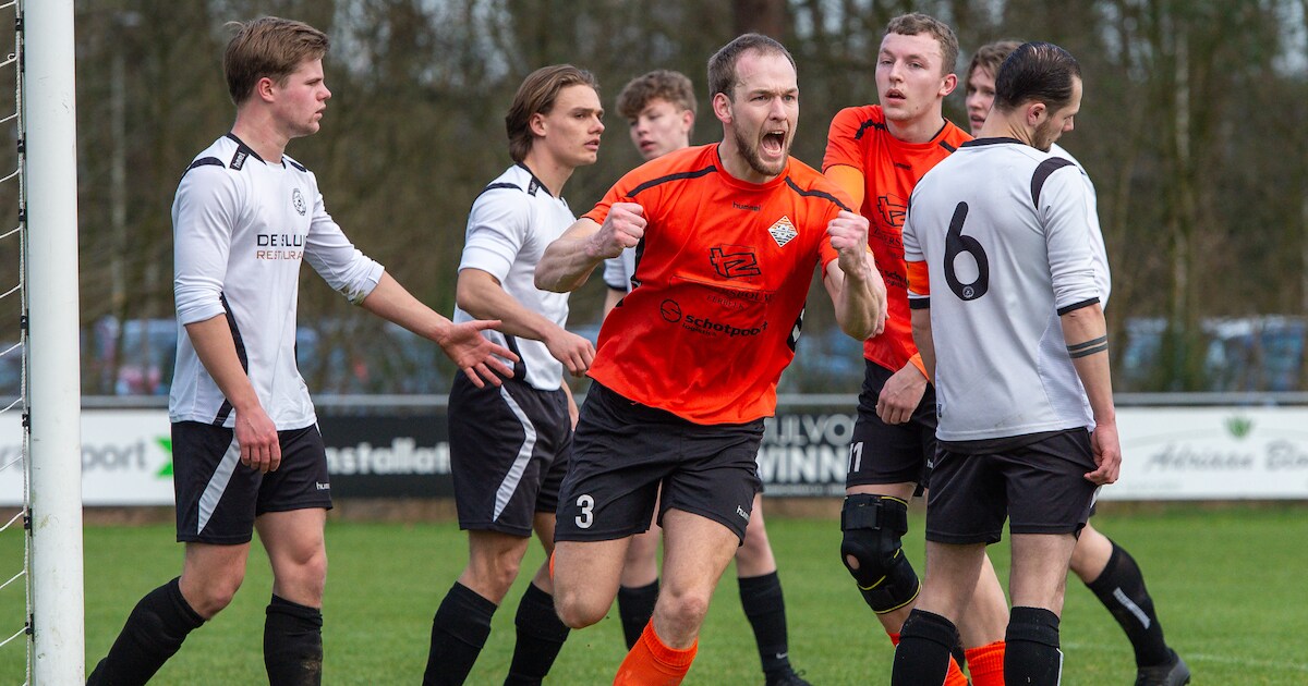 Jelke Willems met Eerbeekse Boys naar zowel een driepunter als een roodgloeiend oor | Apeldoorn ...