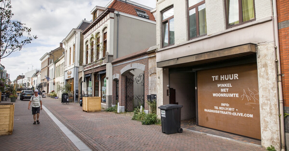 Het is kommer en kwel in de winkelstraat: hoe moet het dan wel? | Economie | gelderlander.nl