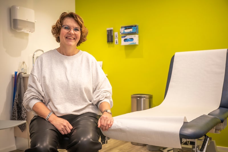 Doktersassistentes zijn schaars, dus rollen ze hier de rode loper uit ...