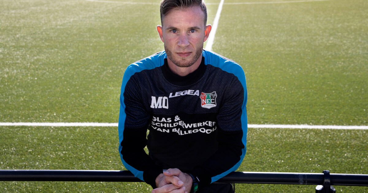 Mark Otten en Jeffrey Leiwakabessy verlengen hun contract als ...