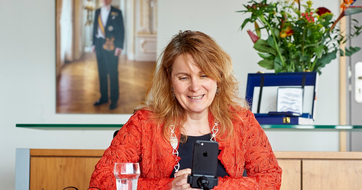 Hoogleraar over nieuwe burgemeester: ‘Tweeënhalf uur vergaderen is niet ...