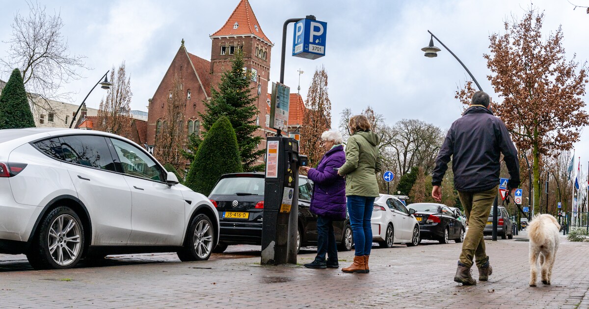 Dit zijn de nieuwe parkeertarieven in Zeist: automobilist moet flink ...