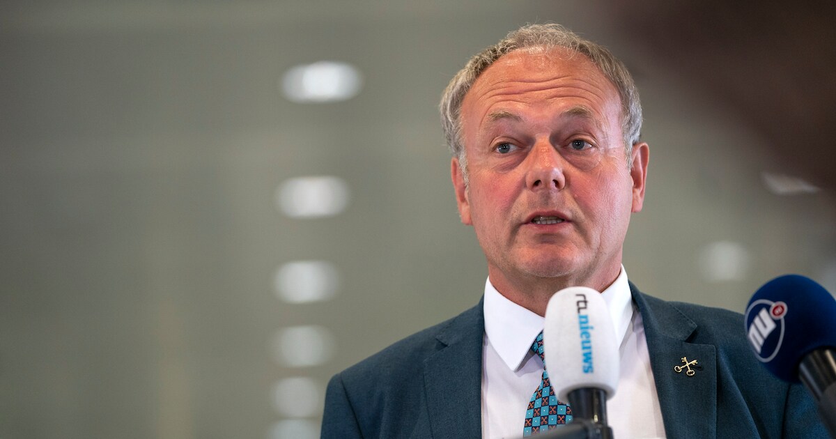 Een man aan wie veel wethouders een voorbeeld kunnen nemen, dit is hoe ...