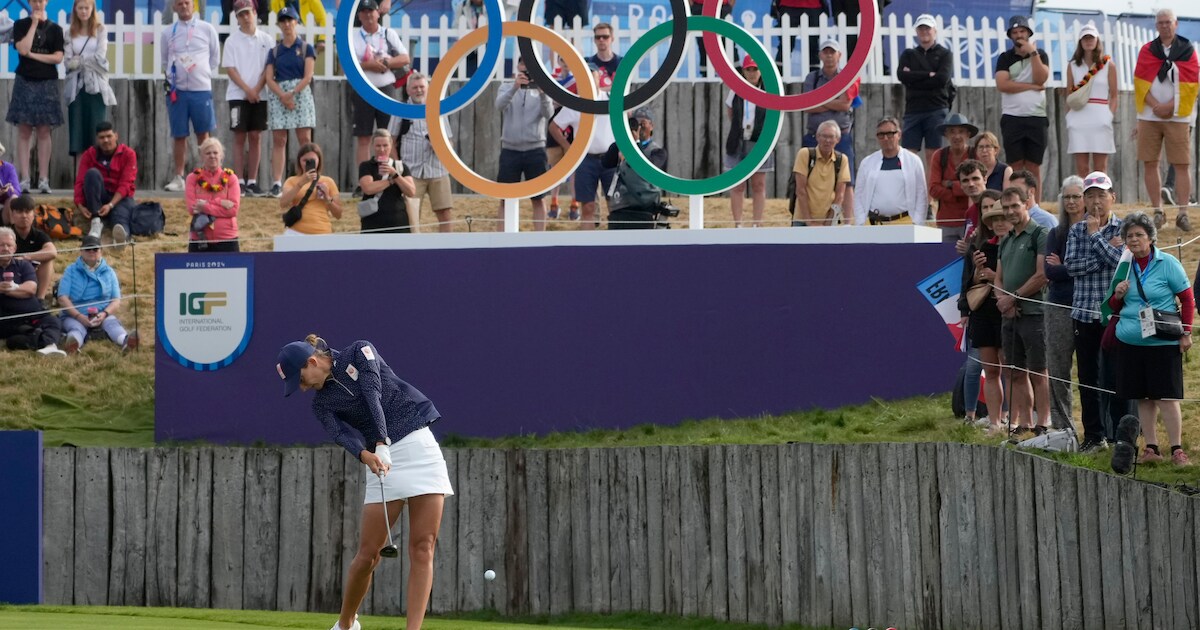 Golfster Anne van Dam heeft matige start en begint als nummer 37 aan ...