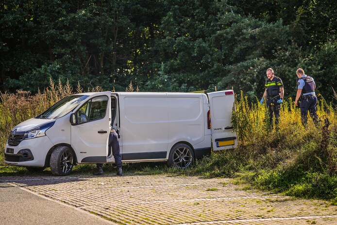 Verslaafde Arnhemmer racete achter zijn dealer aan voor gratis drugs ...