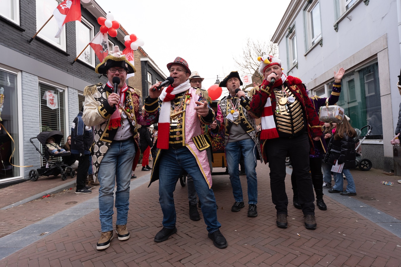Dit zijn de mooiste foto’s uit drie Betuwse optochten | Foto ...