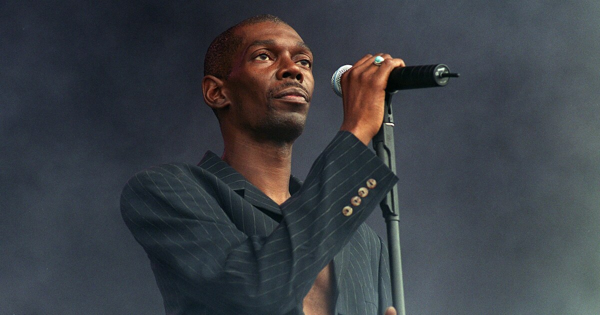 Maxi Jazz, zanger van danceformatie Faithless, op 65-jarige leeftijd ...
