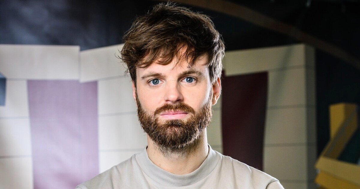 Tim Hofman presenteert boek ‘Goede moed’ bij Dekker v.d. Vegt ...