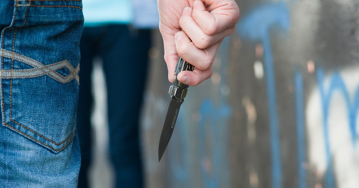 ‘Negatieve energie’ maakt vrouw psychotisch, waarna ze goede vriend met ...