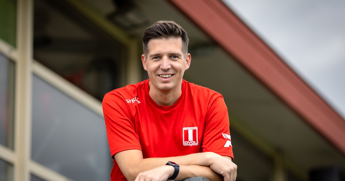 Nick Bender is er nu, nieuw bij DVOL, wél als de kippen bij: ‘Die fout ...