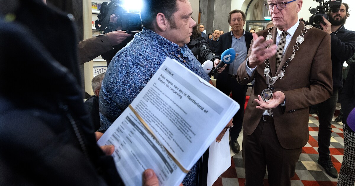 De vorige keer ging het helemaal mis met vuurwerk, nu is het rustig bij ...