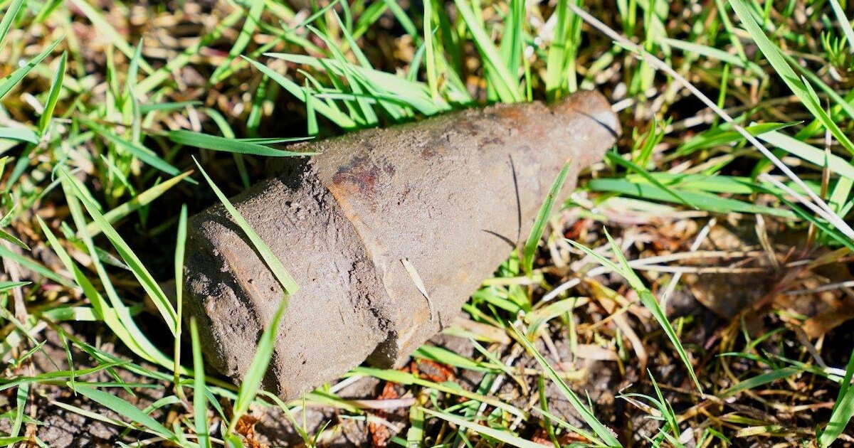 Explosief uit Tweede Wereldoorlog gevonden bij plantenkweker in ...