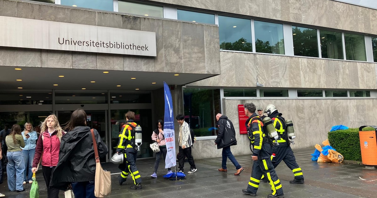 Stinkbommen met boterzuur in Radboud Universiteit, enorme stank in bieb ...