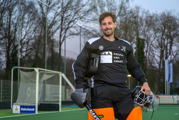 Ballen stoppen en levens redden, het hockey is een ‘escape’ voor ...