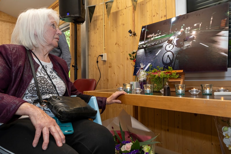 Angelique Poels opent het hofje van haar man, de broodpater: ‘Ik mis ...