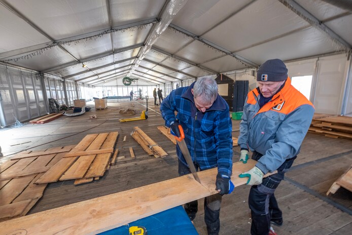 Het ijs, dat komt er in Boxmeer. Apparaat aan en vriezen maar | Land ...
